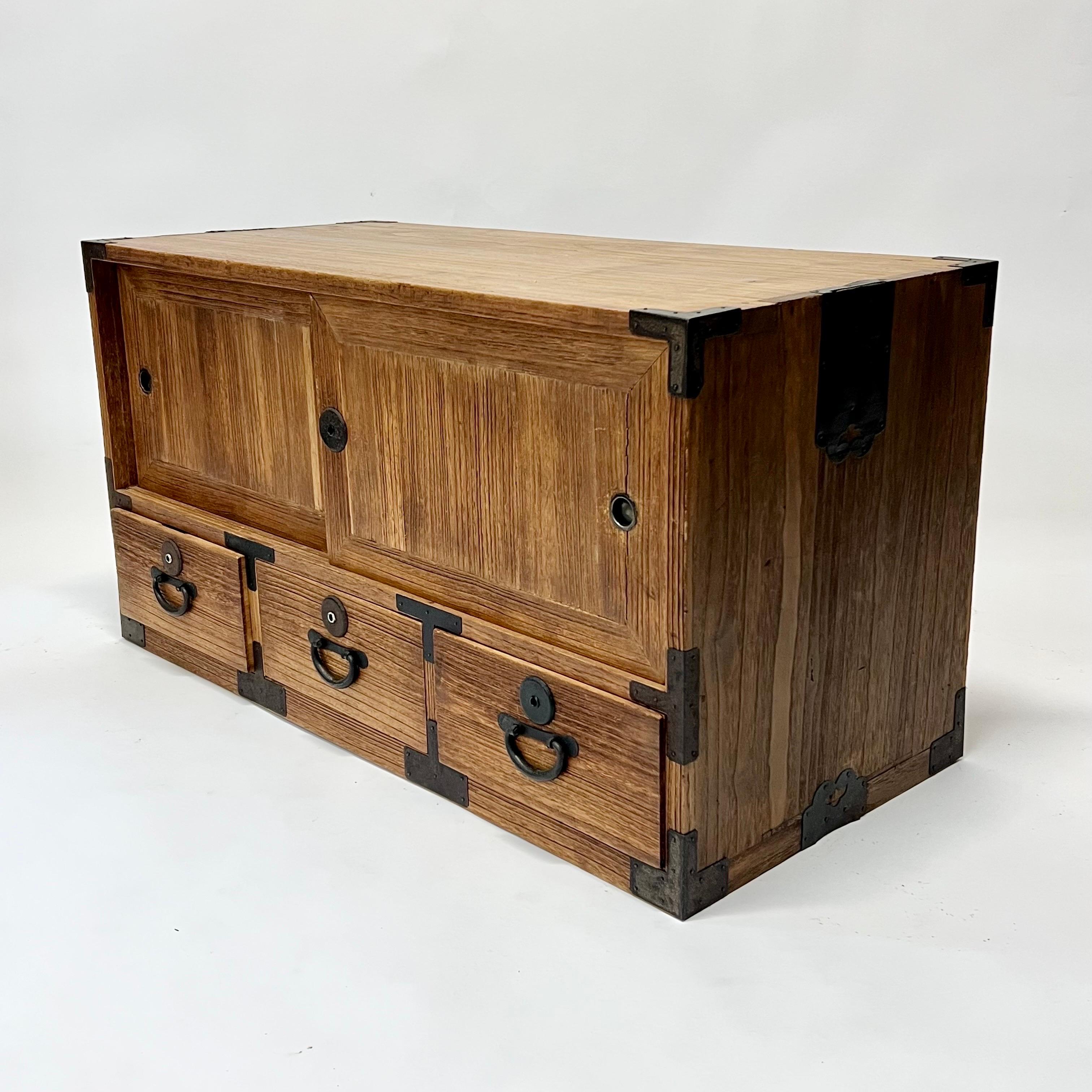 Antique Modern Japanese Low Tansu c1900s at 1stDibs | modern tansu