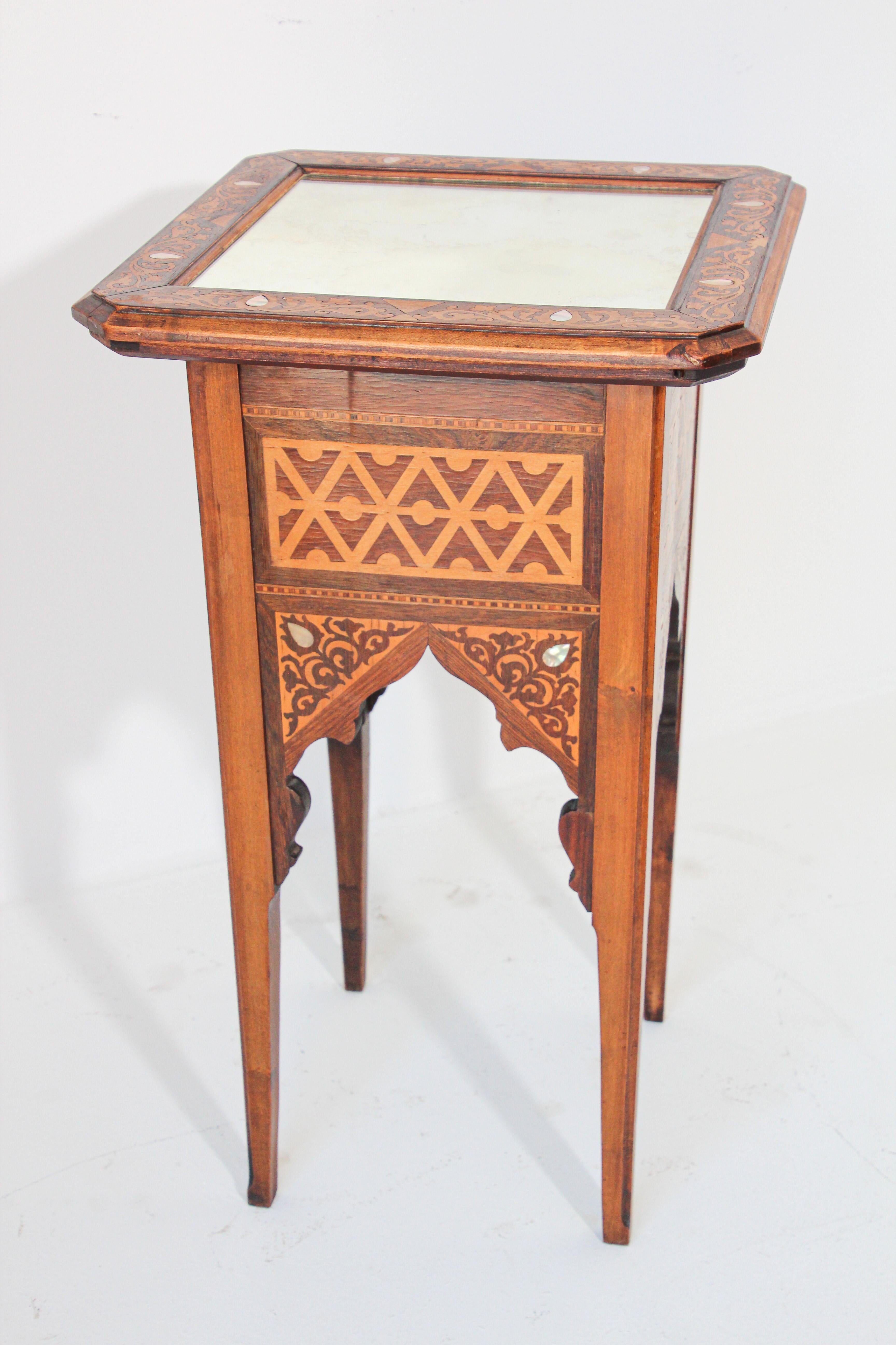 Antique Moorish Spain Inlaid Pedestal Side Table at 1stDibs | moorish ...