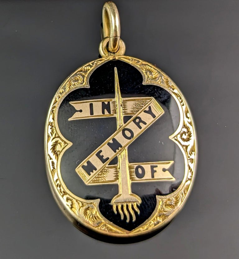 Antique Mourning Locket, in Memory of, 9k Gold, Black Enamel at 1stDibs