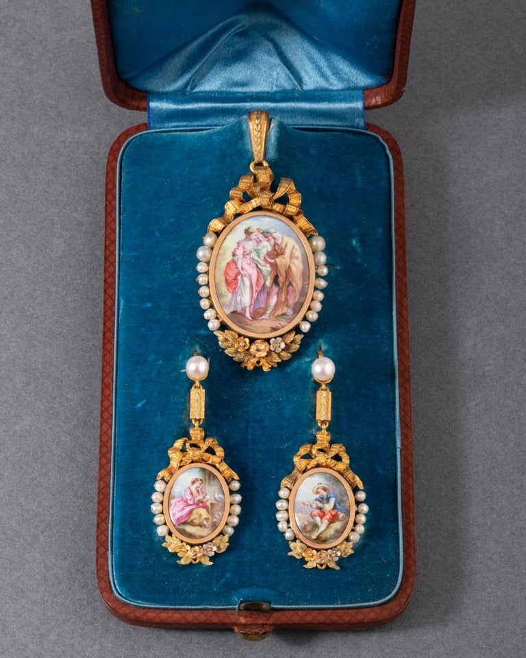 Antique Napoleon III Earrings and Pendant For Sale at 1stDibs