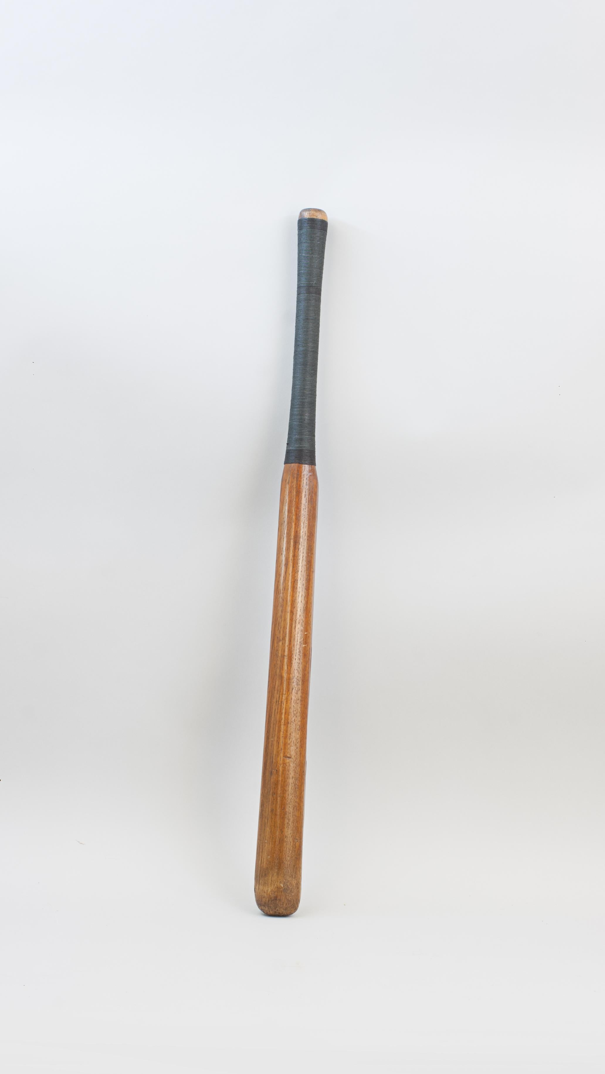 Antique Narrow Profile Technique Cricket Bat By Bussey and Co. For Sale ...