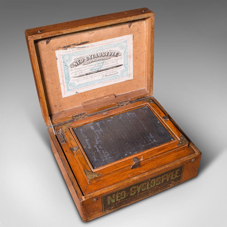 Antique Neo Cyclostyle Printing Machine, Duplicating Apparatus ...