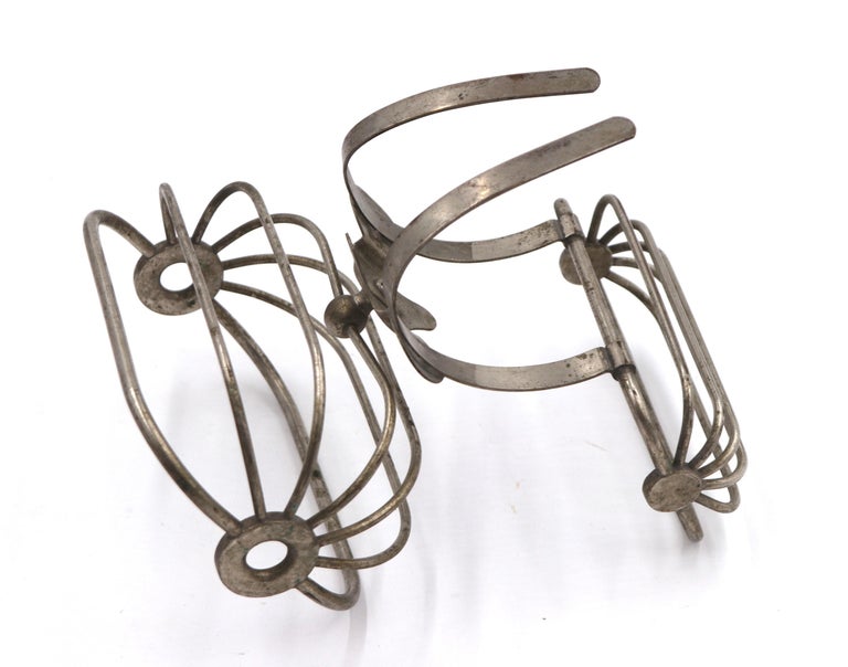 Antique Nickel Plated Brass Sponge And Soap Holder For Claw Foot Tub For Sale At 1stdibs