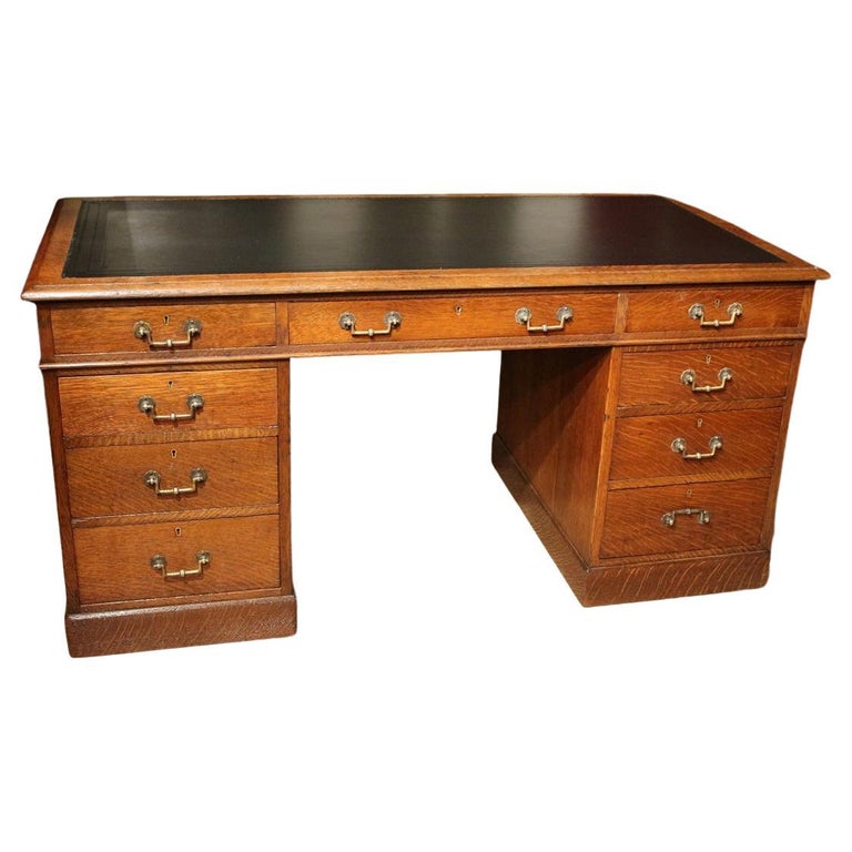Antique Oak Desk at 1stDibs