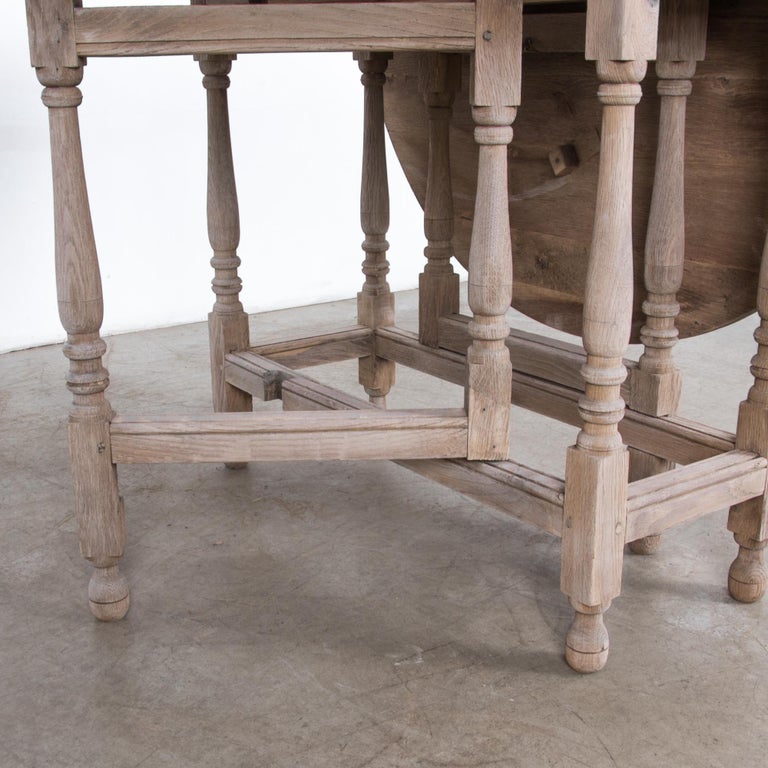Antique Oak Gate Leg Table at 1stDibs