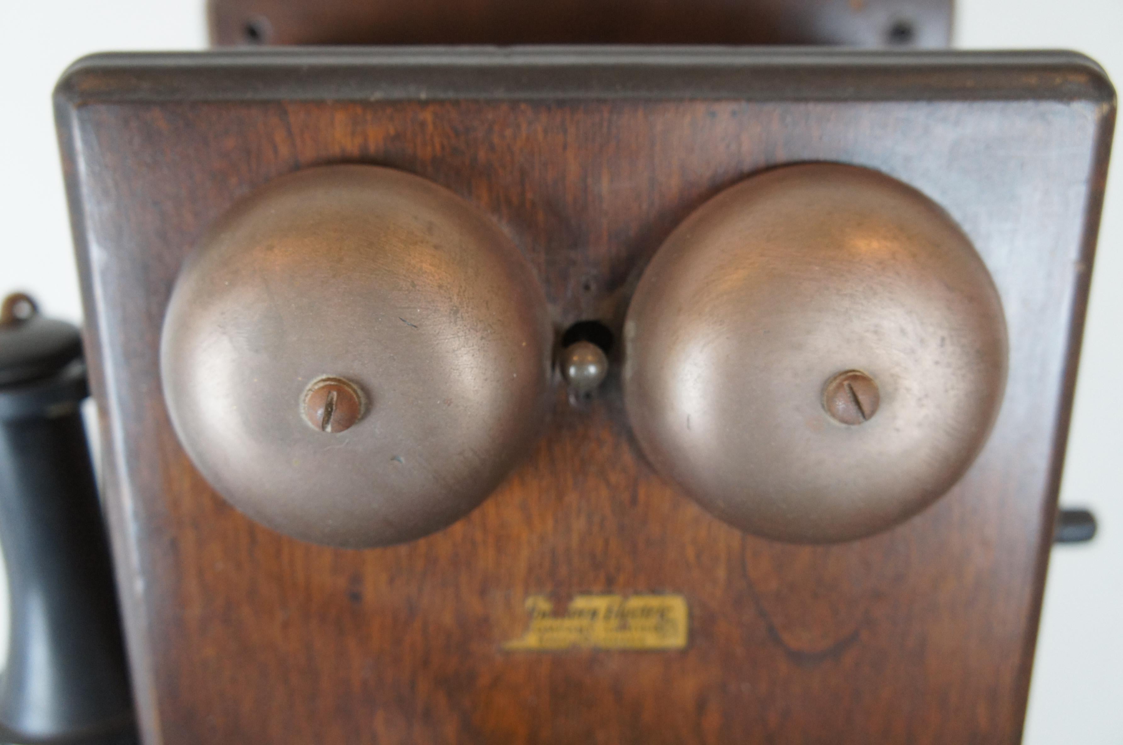 Antique Oak Northern Electric Telephone Company Hand Crank Phone ...