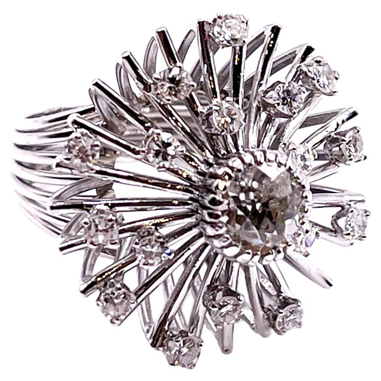 Antique Old Mine Cut Diamond Ring in 18k White Gold For Sale at 1stDibs