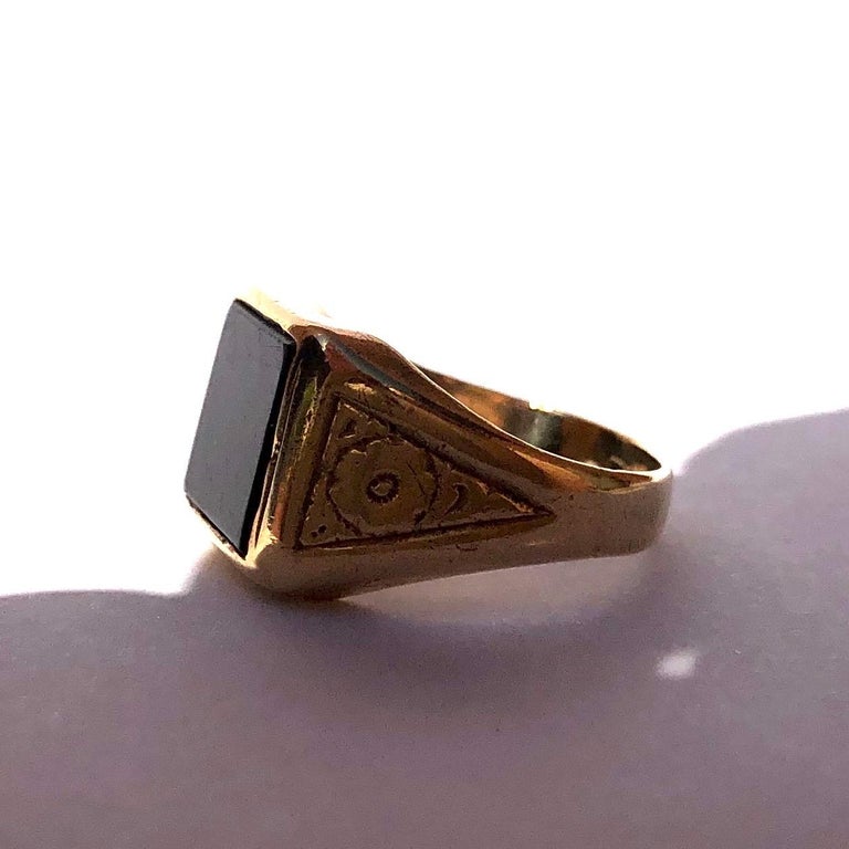 Antique Onyx and 9 Carat Gold Signet Ring at 1stDibs | vintage onyx ...
