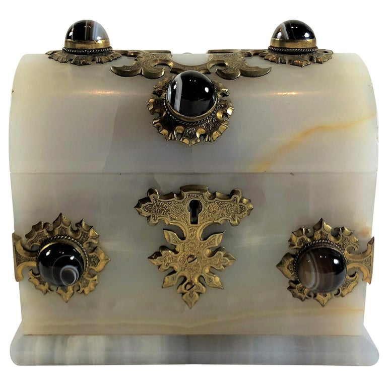 Antique Onyx and Scottish Agate Jewel Box at 1stDibs