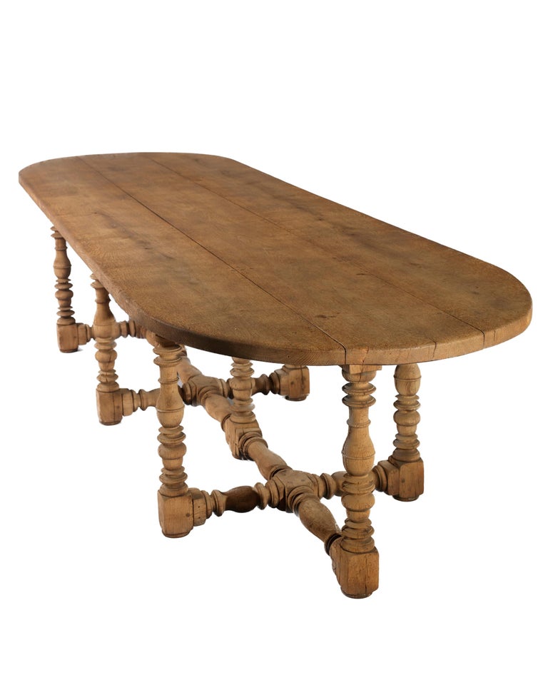 Antique Oval Oak Dining Table For Sale at 1stDibs