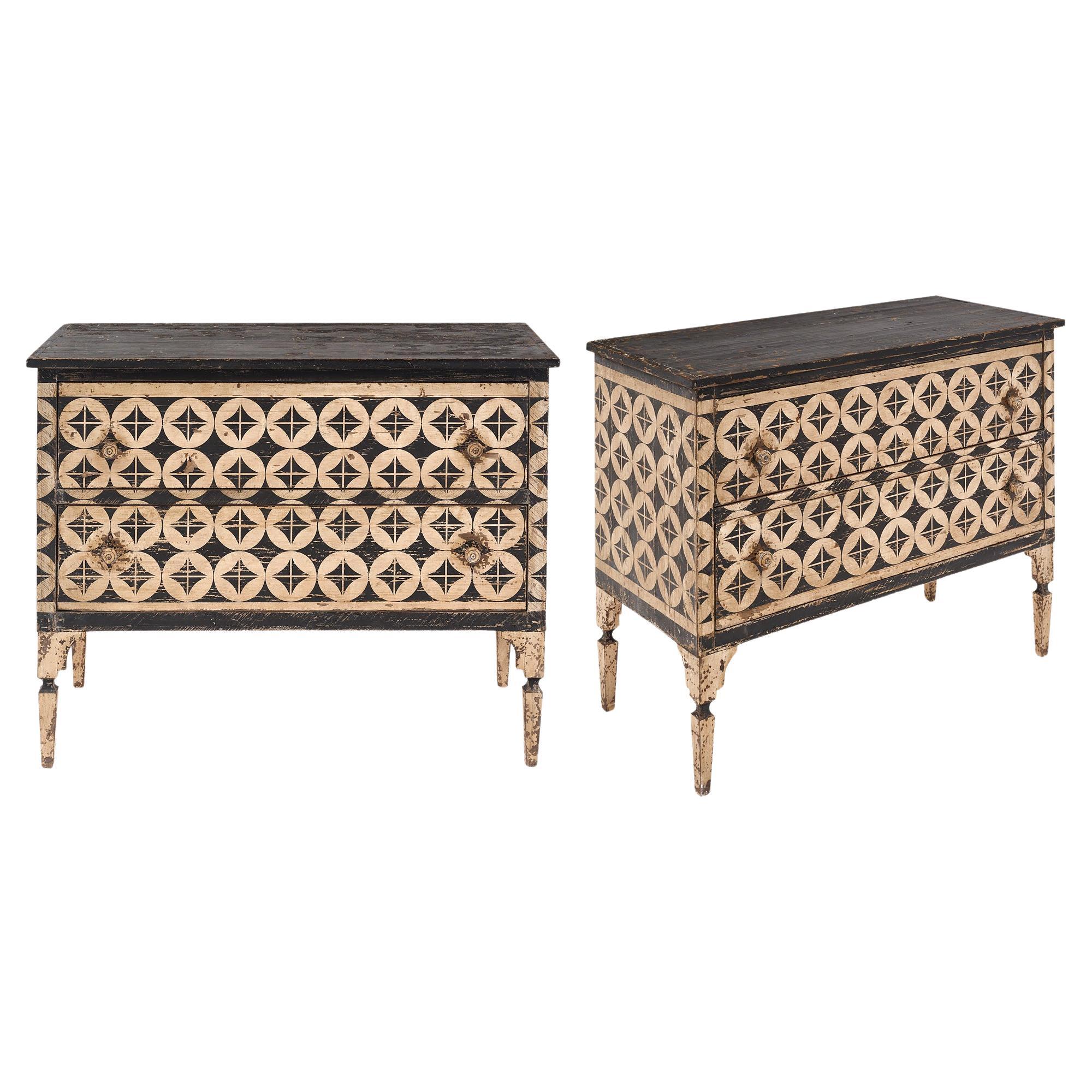 Italian Antique Painted Chest For Sale at 1stDibs