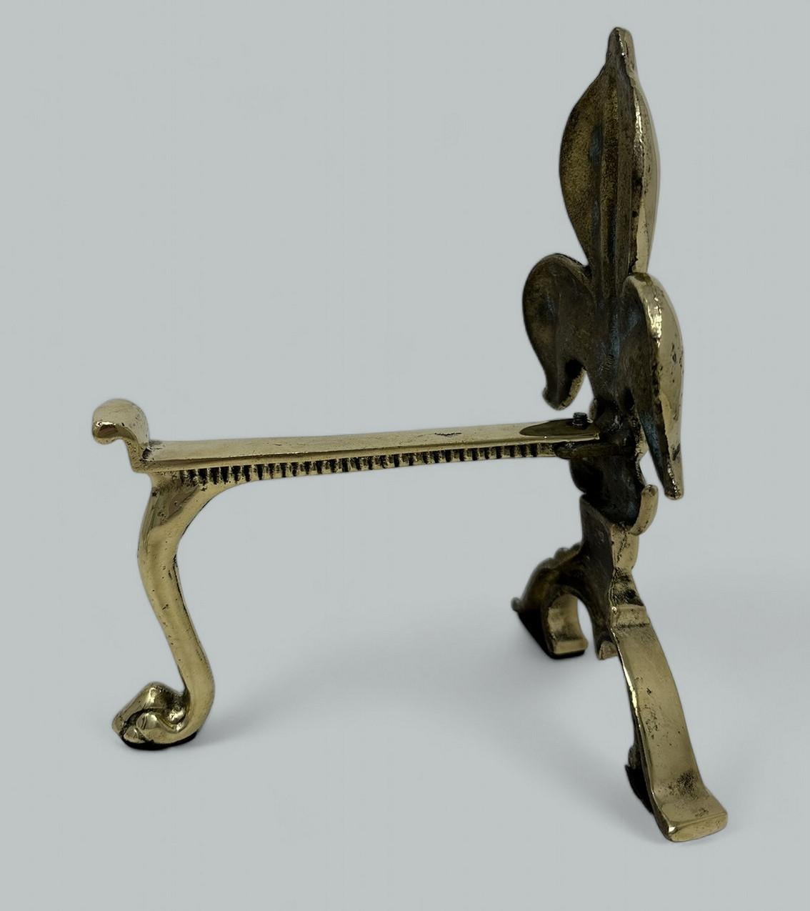 Antique Pair English Fleur de Lis Victorian Brass Fireplace Fire Dogs ...