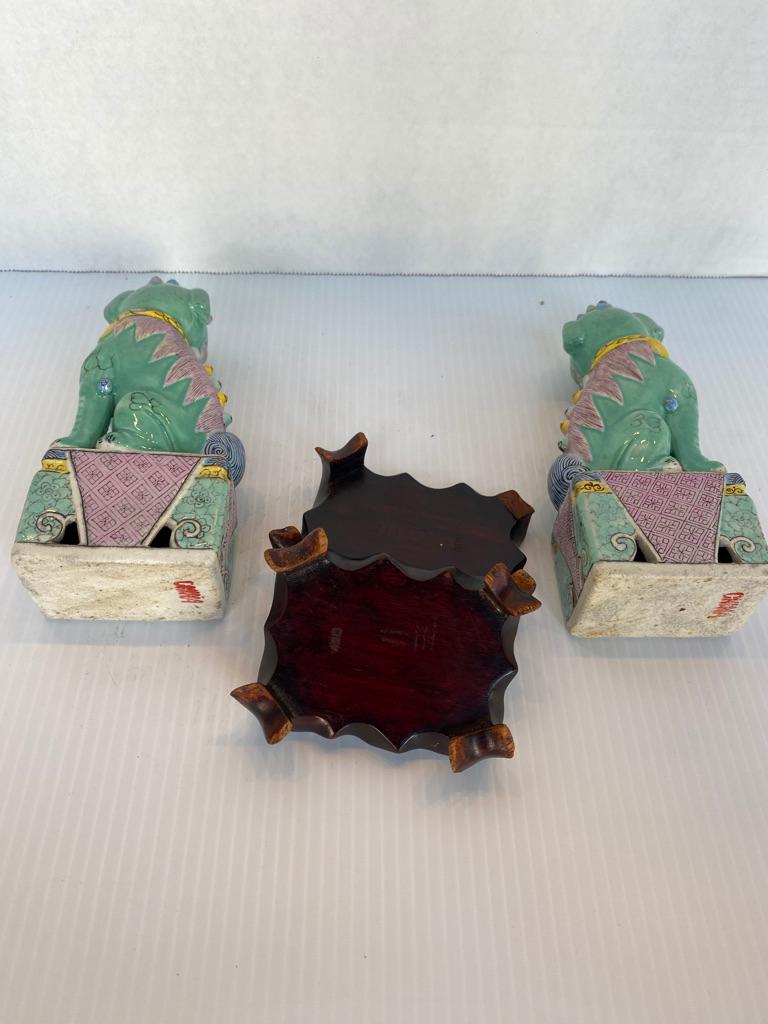 Antique Pair of Chinese Porcelain Famille Rose Foo Dogs For Sale at 1stDibs