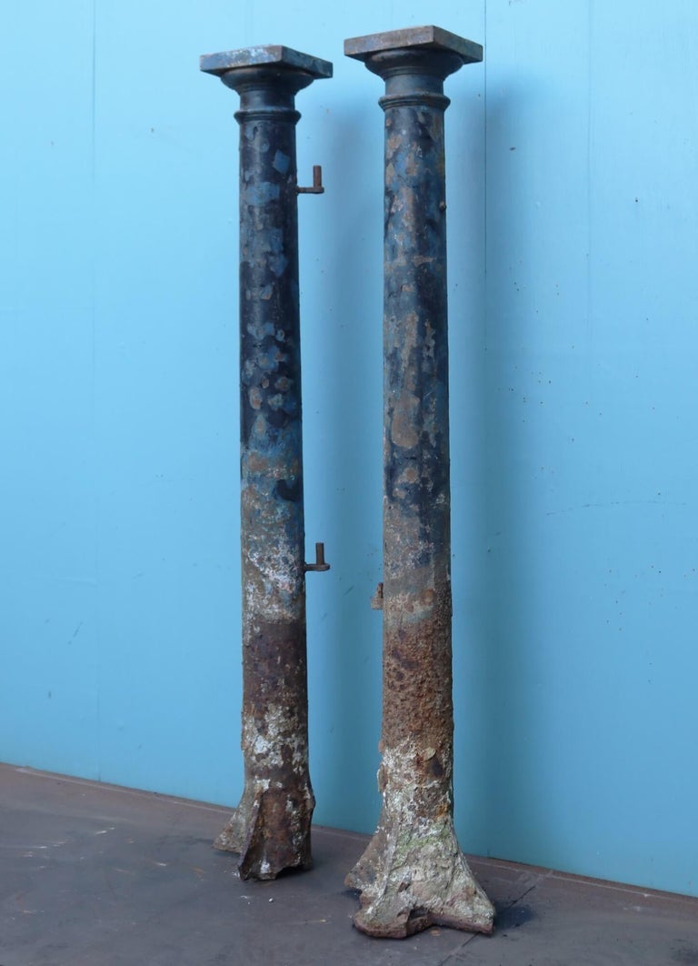 Antique Pair of Reclaimed Iron Gate Posts For Sale at 1stDibs