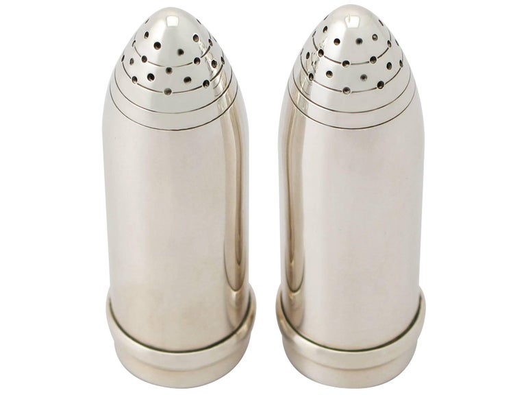 Antique Pair of Scottish Sterling Silver Peppers For Sale at 1stDibs