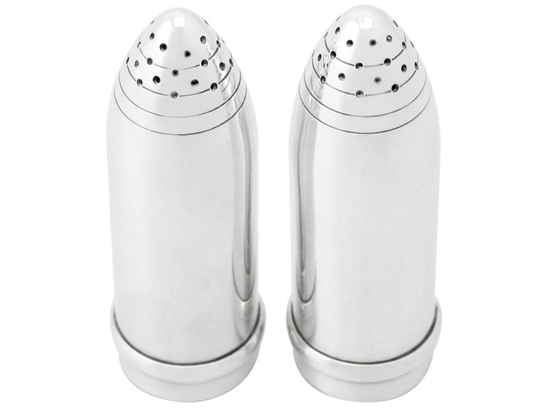 Antique Pair of Scottish Sterling Silver Peppers For Sale at 1stDibs