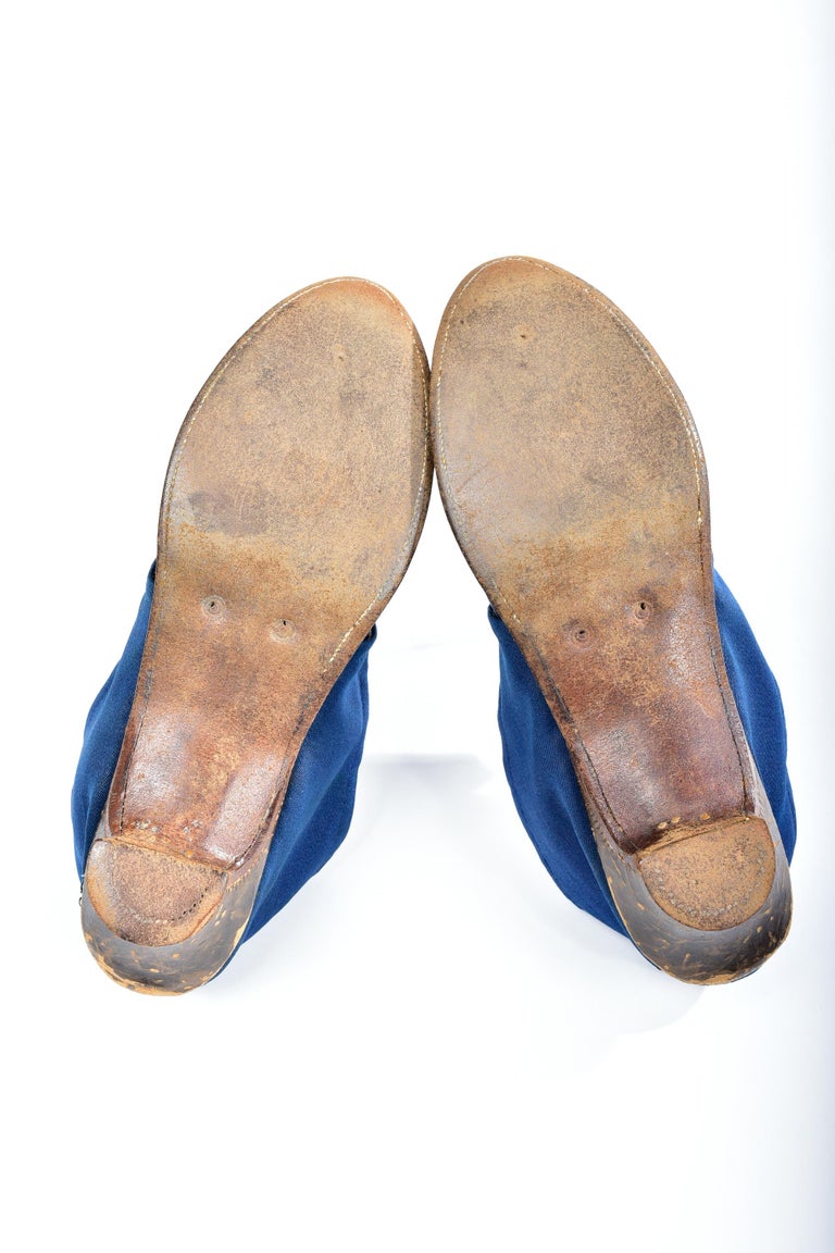 Antique Pair of shoes in glazed wool twill Bleu de France - Louis XVI ...