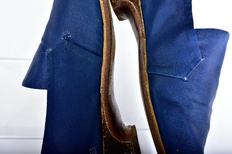 Antique Pair of shoes in glazed wool twill Bleu de France - Louis XVI ...