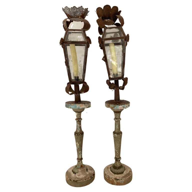 Antique Pair of XVIII Century Italian Lanterns For Sale at 1stDibs