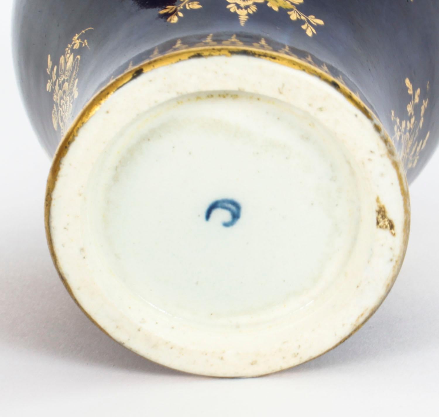 Antique Pair of Royal Worcester Porcelain Vases 18th Century at 1stDibs