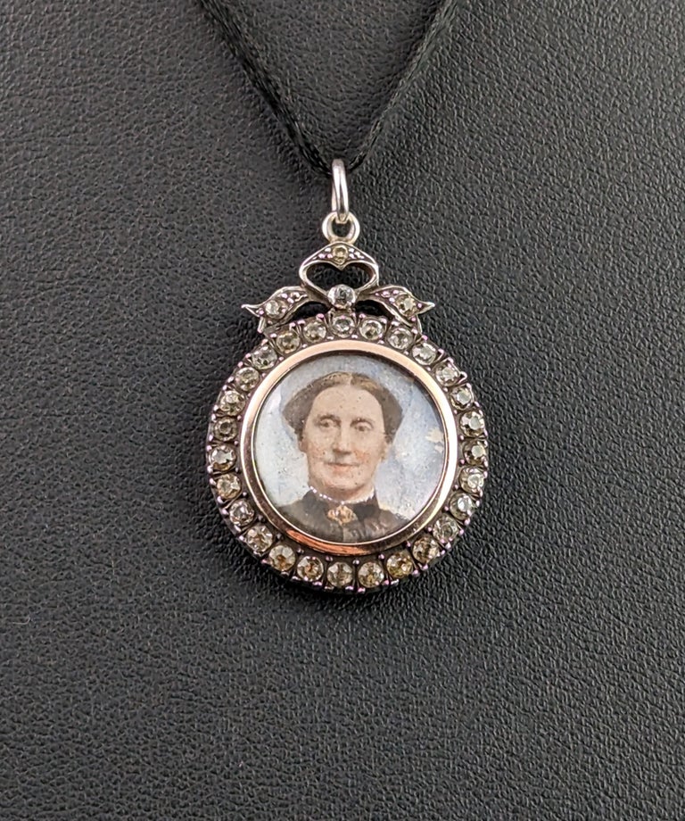 Antique paste locket pendant, portrait, 900 silver, Art Nouveau at 1stDibs