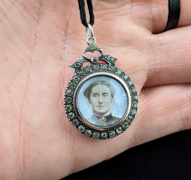 Antique paste locket pendant, portrait, 900 silver, Art Nouveau at 1stDibs