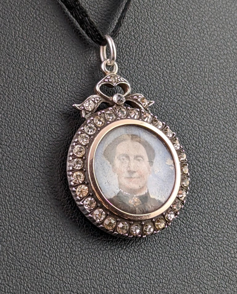 Antique paste locket pendant, portrait, 900 silver, Art Nouveau at 1stDibs