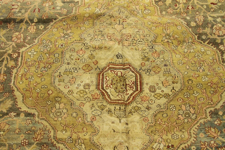 Antique Persian Rug Farahan Design with Grand Floral Motif, circa 1930s ...