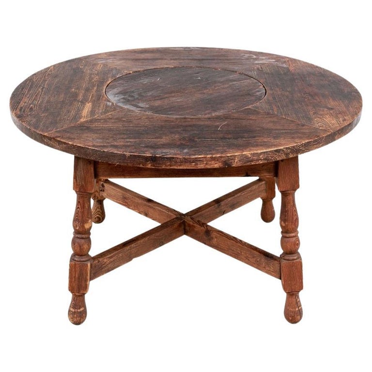 Antique Pine Circular Tavern Dining/ Centre Table For Sale at 1stDibs