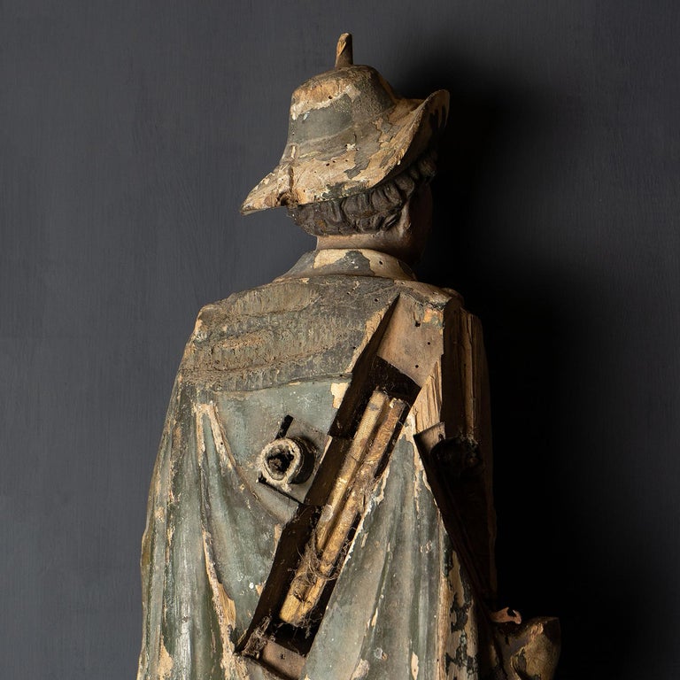 Antique Polychrome Carved Italian Figure Of a Gentleman For Sale at 1stDibs