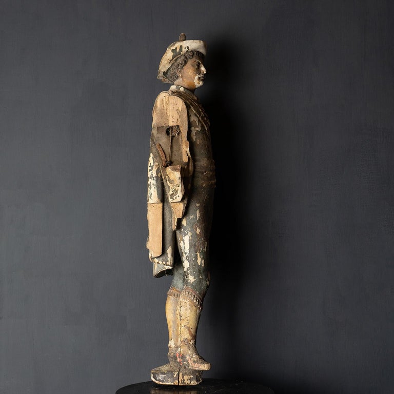 Antique Polychrome Carved Italian Figure Of a Gentleman For Sale at 1stDibs