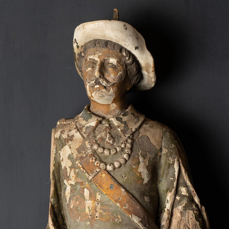 Antique Polychrome Carved Italian Figure Of a Gentleman For Sale at 1stDibs
