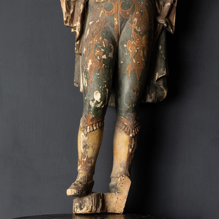 Antique Polychrome Carved Italian Figure Of a Gentleman For Sale at 1stDibs