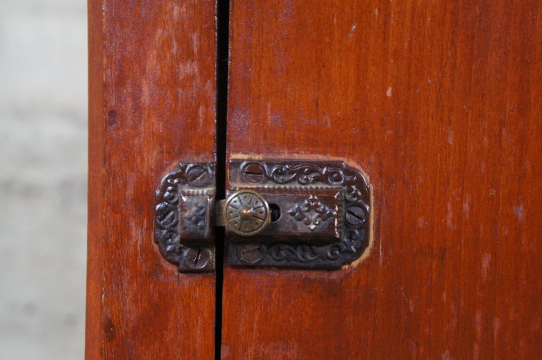 Antique Primitive Chamber Pot Toilet Potty Latrine Trunk Commode Box at ...