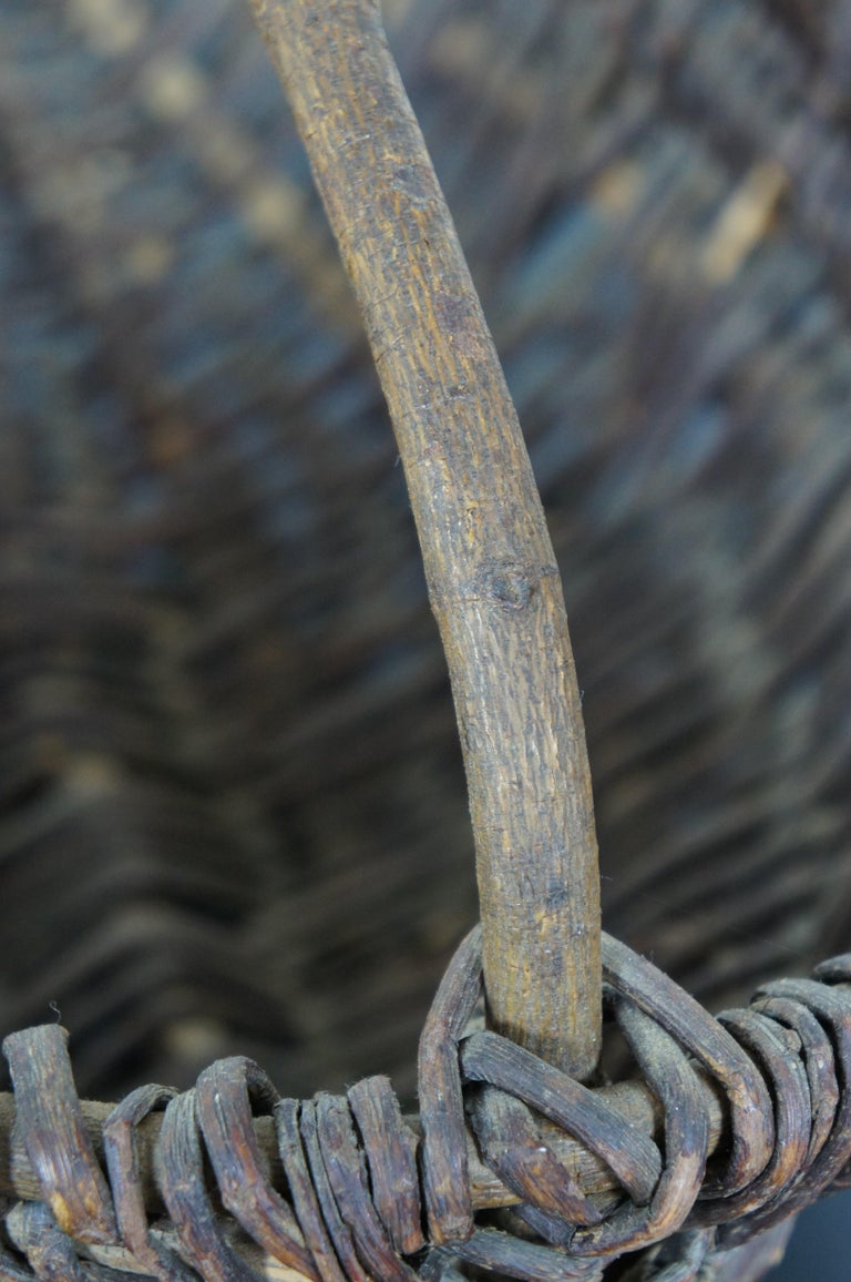 Antique Primitive Handwoven Scalloped Willow Reed Gathering Basket ...