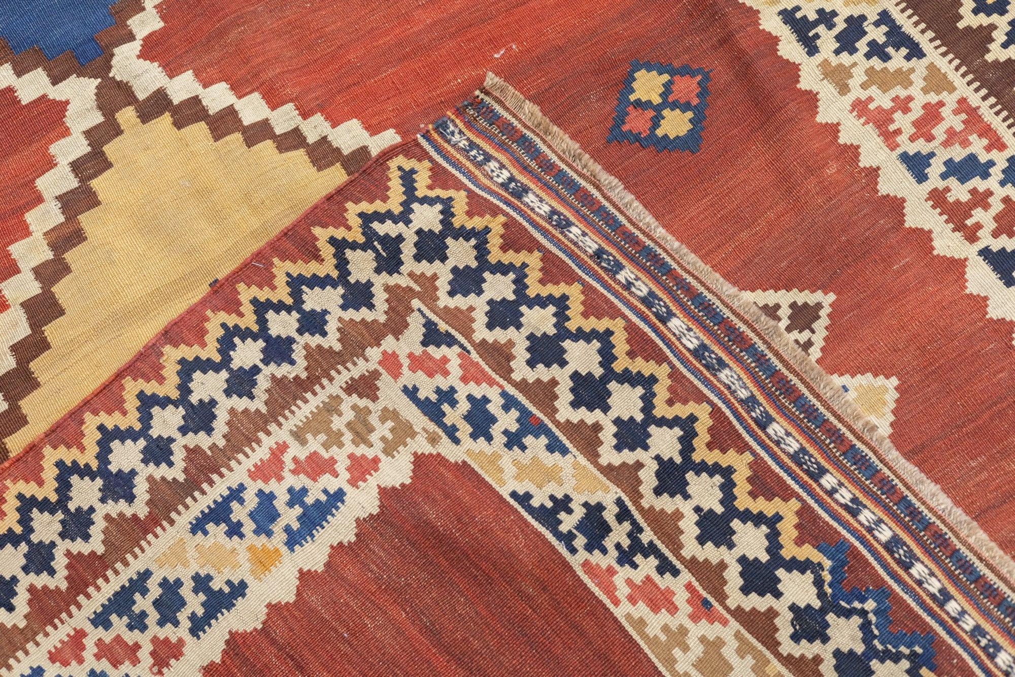 Antique Qashqai Rug 5'3'' x 7'10'' For Sale at 1stDibs Antique Qashqai Rug 5'3'' x 7'10'' For Sale at 1stDibs