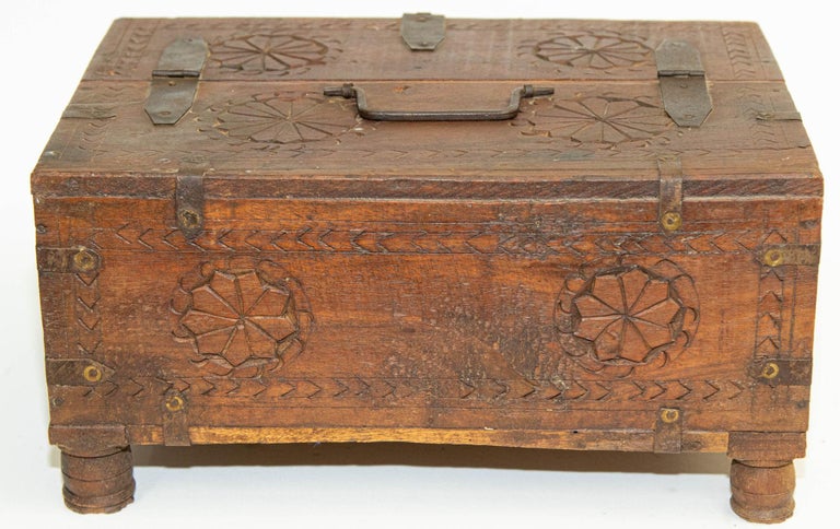 Antique Rajasthani Footed Chest Box India 1900's For Sale at 1stDibs