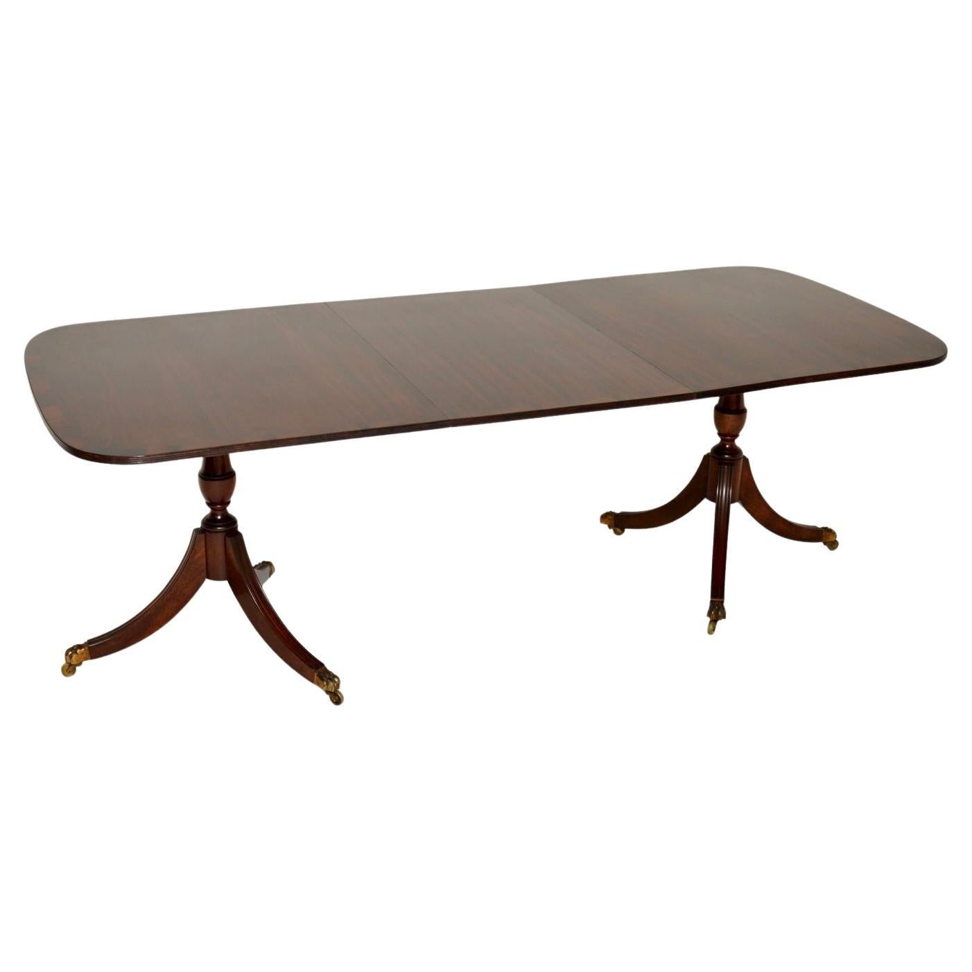 Antique Regency Dining Table with 8 Vintage Chairs at 1stDibs