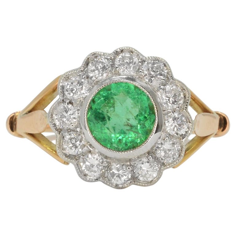 Antique Round Emerald Diamond Cluster Engagement Ring For Sale at 1stDibs