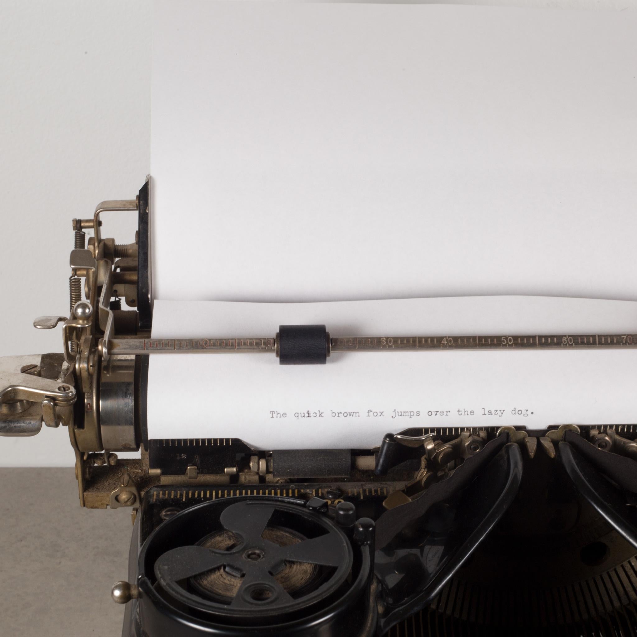 Antique Royal Standard No.5 Typewriter c.1928 at 1stDibs | royal ...