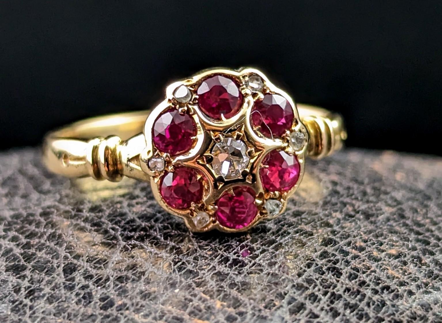 Antique Ruby and Diamond cluster ring, 18k yellow gold, Art Deco at ...