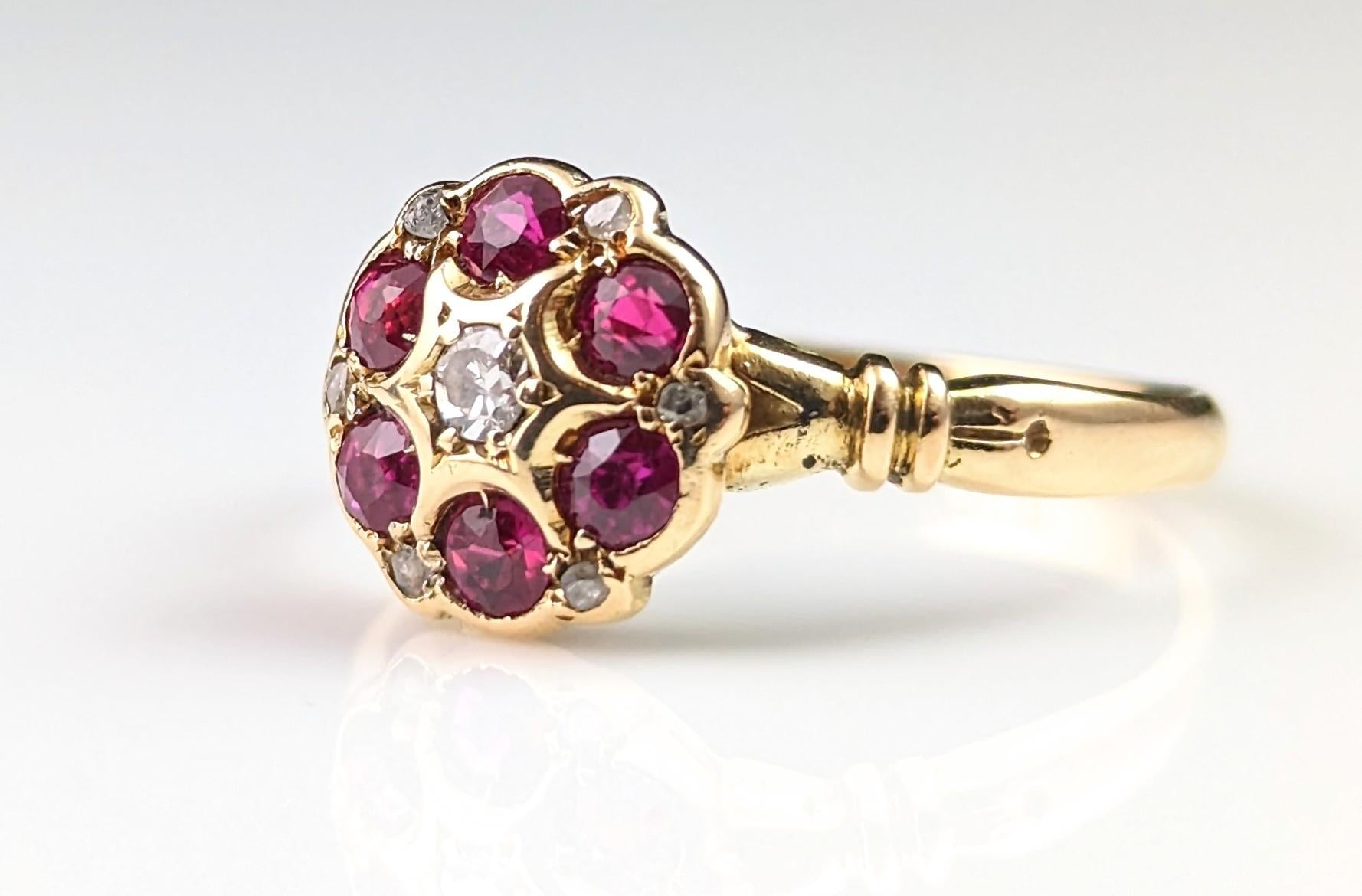 Antique Ruby and Diamond cluster ring, 18k yellow gold, Art Deco at ...