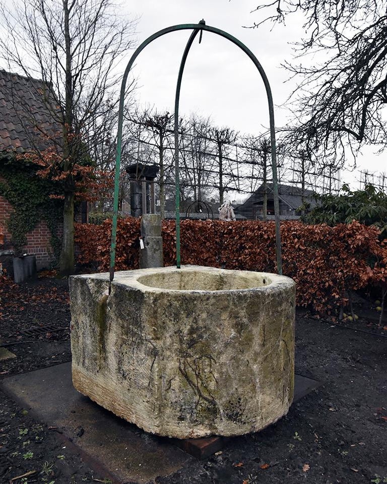 Antique Sandstone Well from the 19th Century at 1stDibs