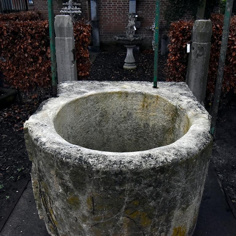 Antique Sandstone Well from the 19th Century at 1stDibs