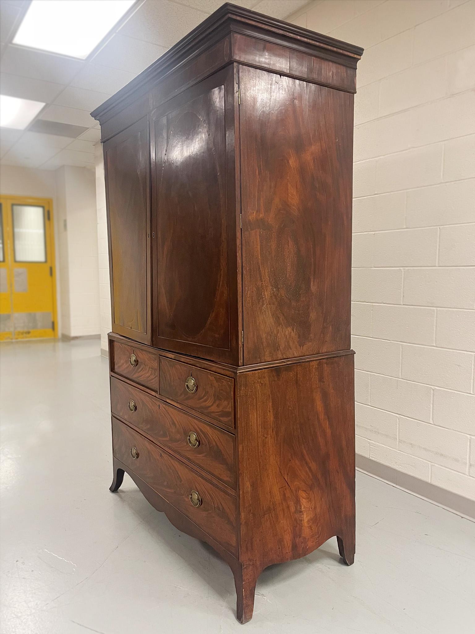 Antique Sheraton Period Mahogany Linen Press For Sale at 1stDibs