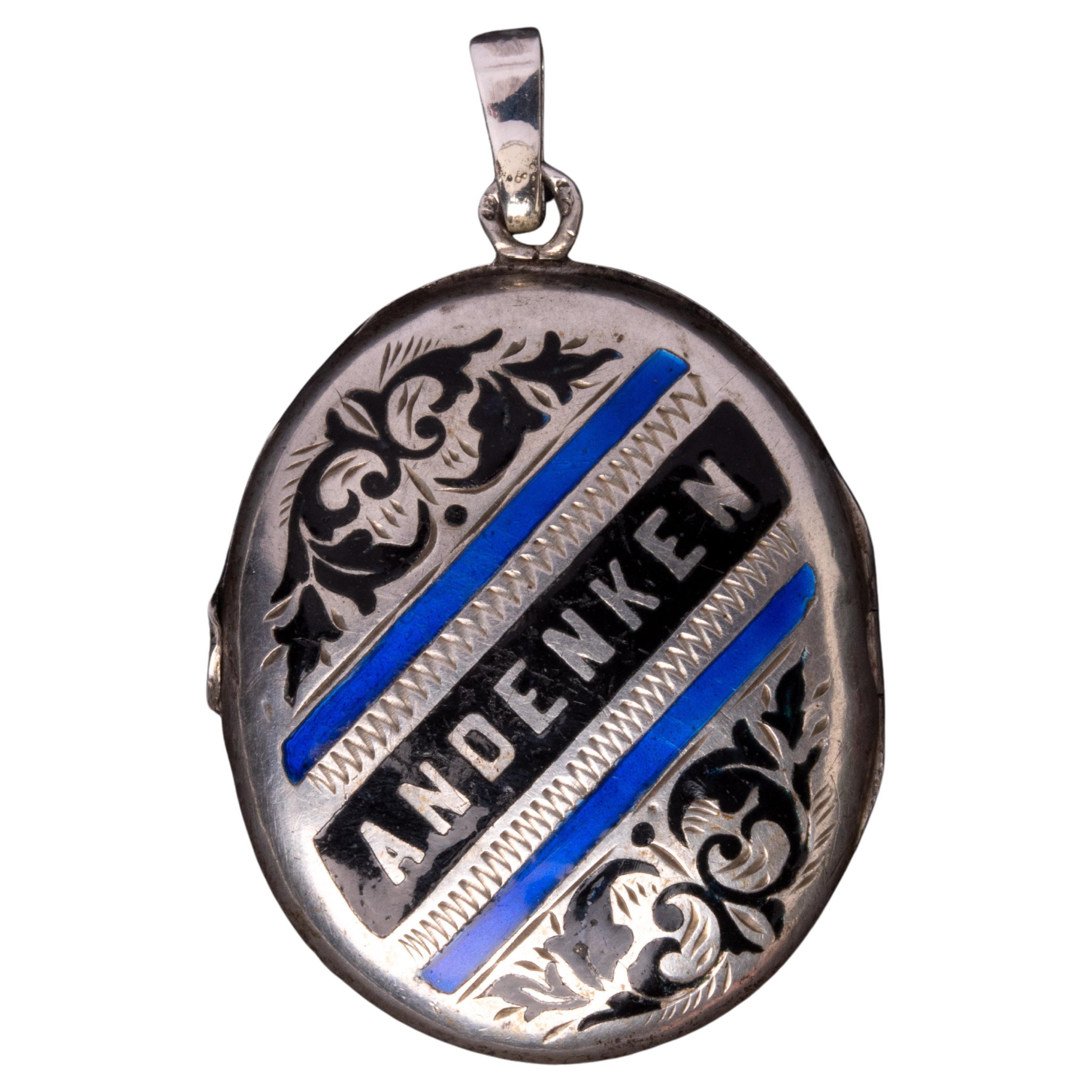 Antique Victorian Sterling Silver Coin-Holder Locket, 1880s at 1stDibs ...