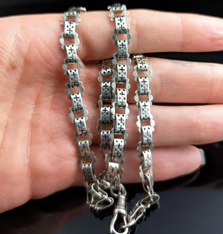 Antique Silver Book Chain Necklace, Victorian Collar For Sale at 1stDibs