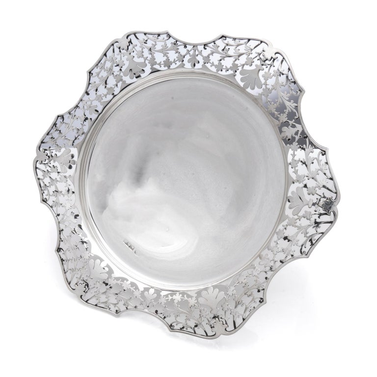 Antique Silver Dish with Pierced Floral Decorated Edges For Sale at 1stDibs