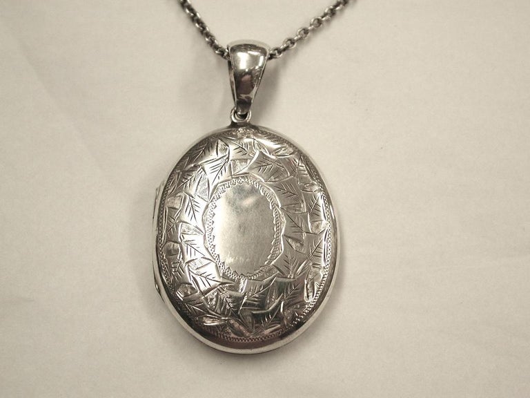 Antique Silver Locket, 1913, Birmingham, Kirwan and Co. at 1stDibs ...