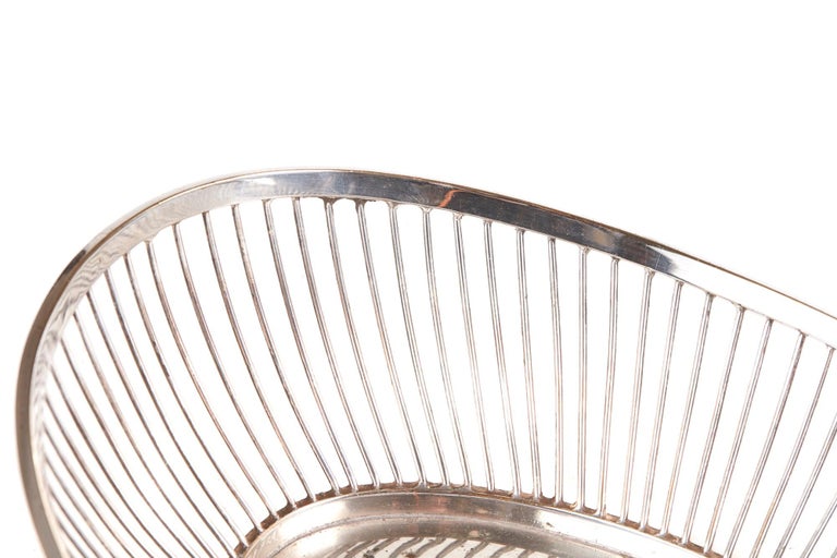 Antique Silver Plated Bread Basket at 1stDibs | silver bread basket